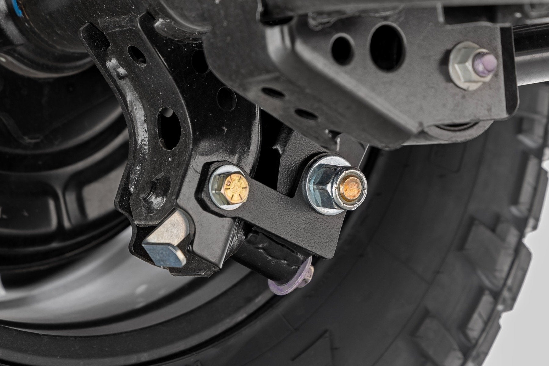 Rough Country 2.5" Lift Kit For TRD Pro Toyota Tundra 4WD 22-23 ...